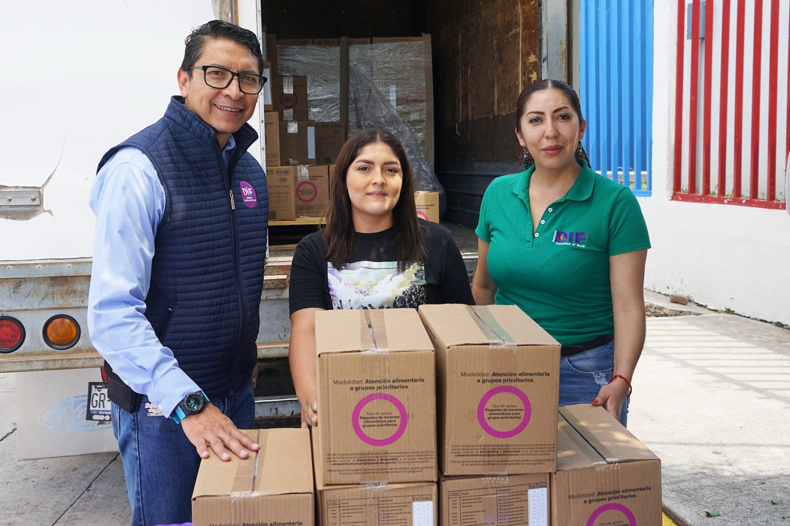 Entregan Insumos a Comedor Escolar de la Comunidad de San Isidro de ...